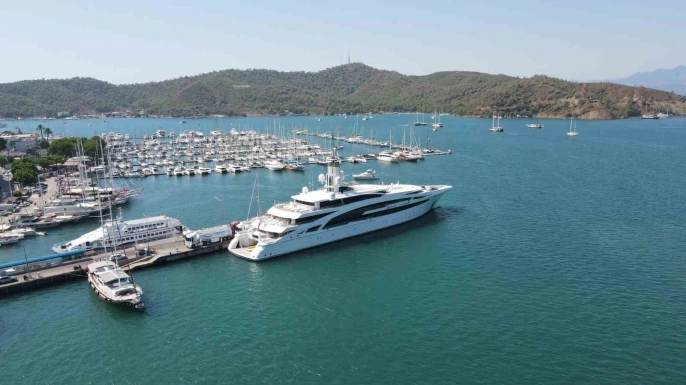 Fethiye'de 240 milyon Euro'luk mega yat: Alijan Ibragimov'un ailesi tatilde